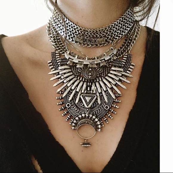 DLNLX by Dylanlex | Jewelry | New Dylanlex Silver Statement Necklace ...